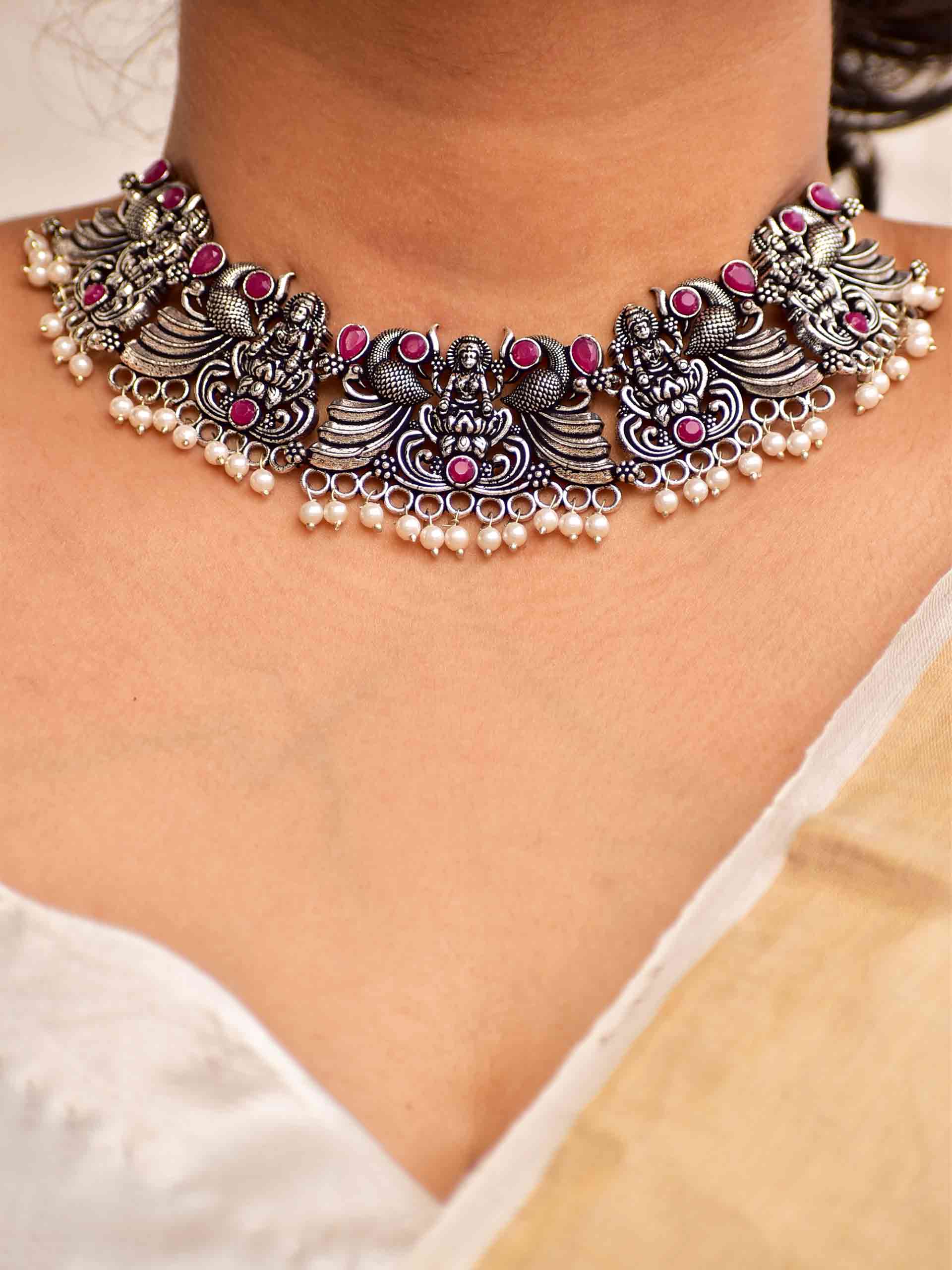 devi - Necklace set