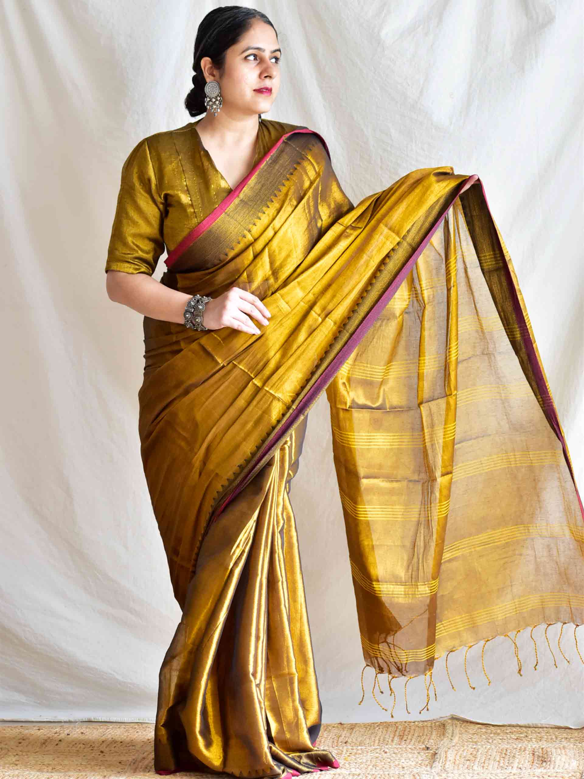 Buy Designer Indian Sarees Online - Sundraii Handmade
