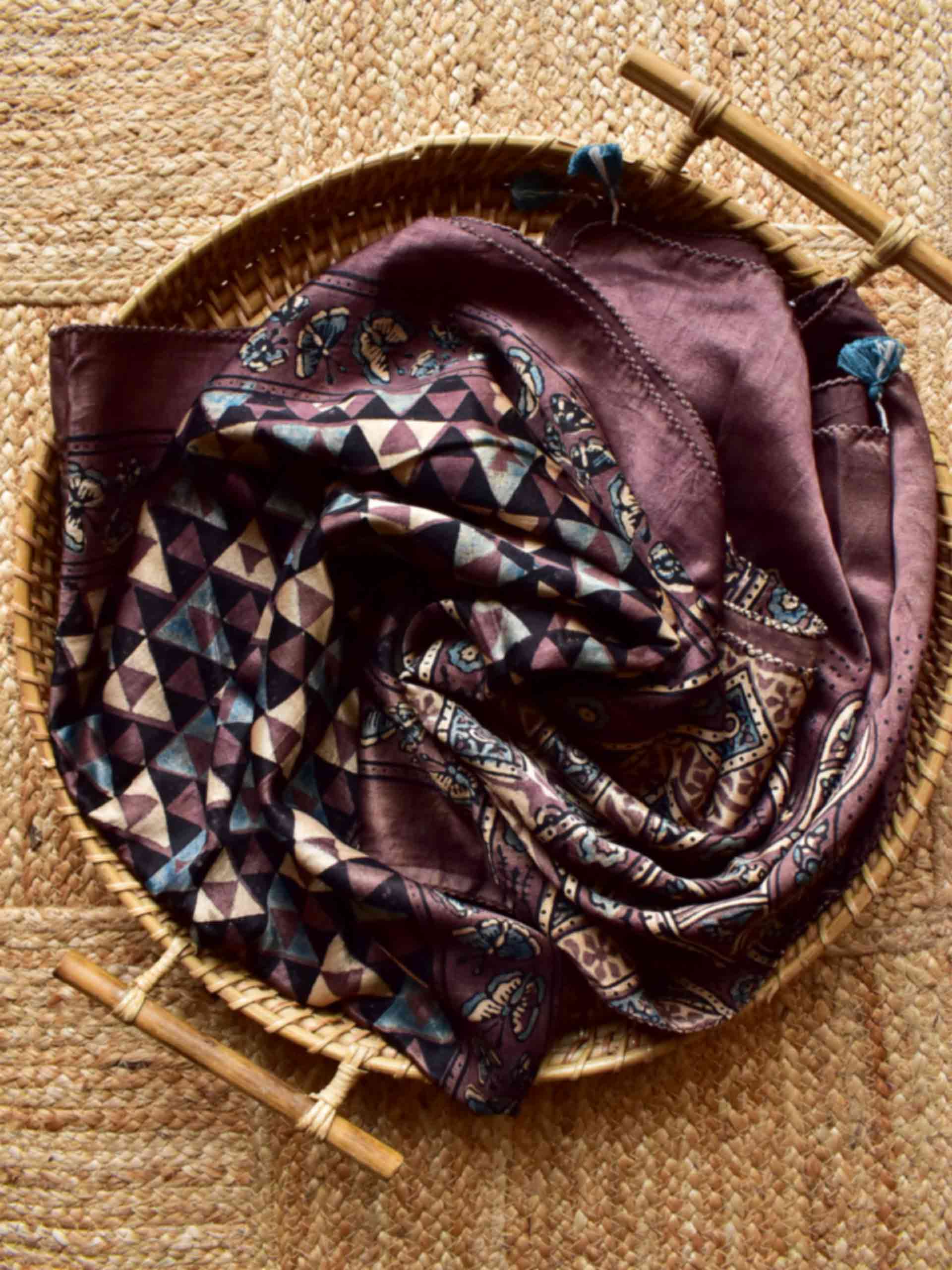 Buy Stylish Stoles for Women Online - Silk, Wool