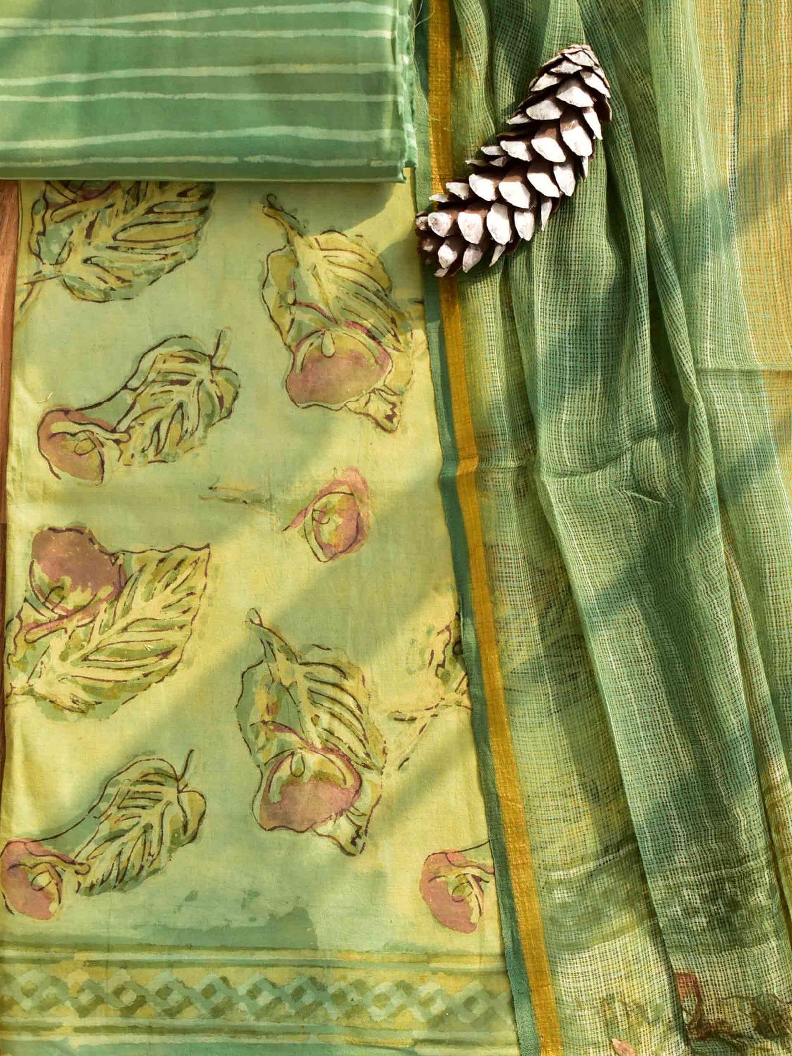 Buy Trendy Suit and Saree Pieces Online - Indian Ethnic Dress for Women